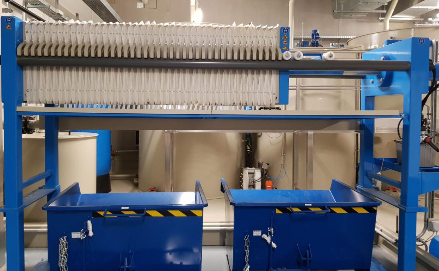 Chamber filter press - Glossary - ALMAWATECH